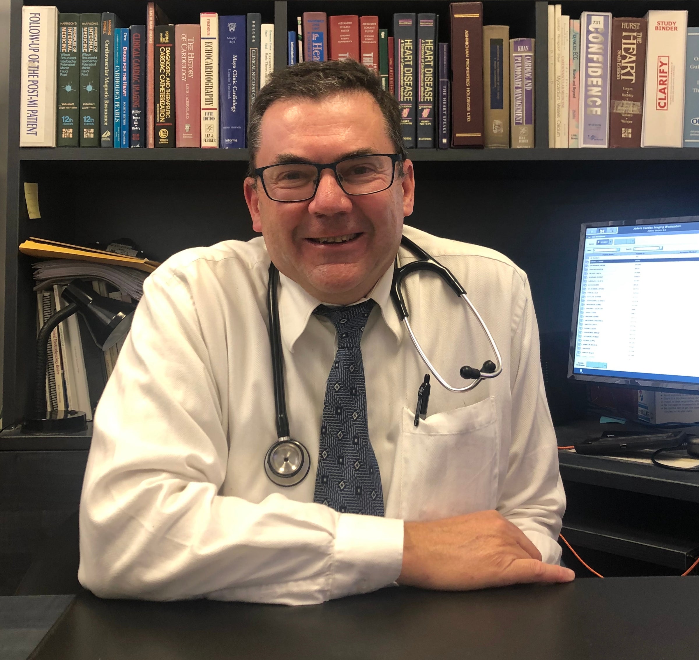 Dr Ari. Levinson